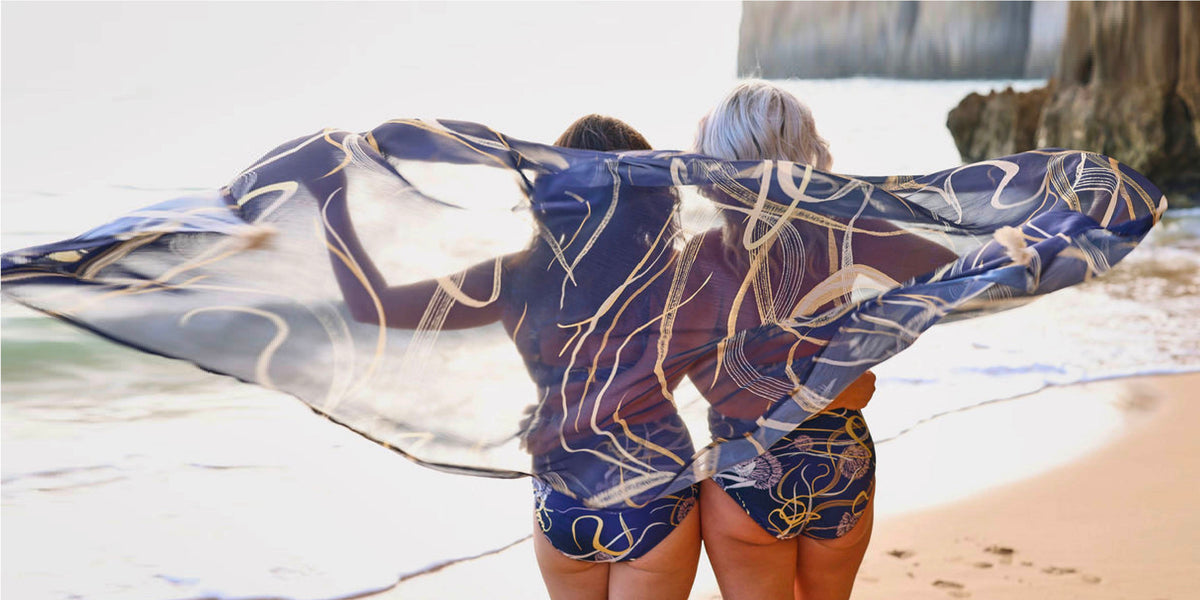 How to Tie & Style Beach Cover-Ups: Pareos and Sarongs – Seaspray Swimwear